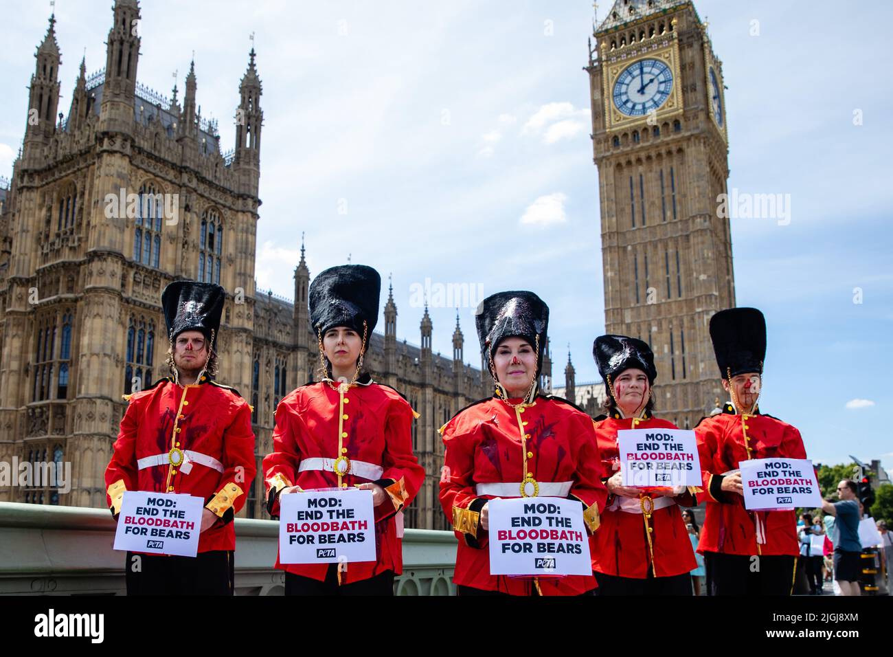 Fake fur caps hi-res stock photography and images - Alamy