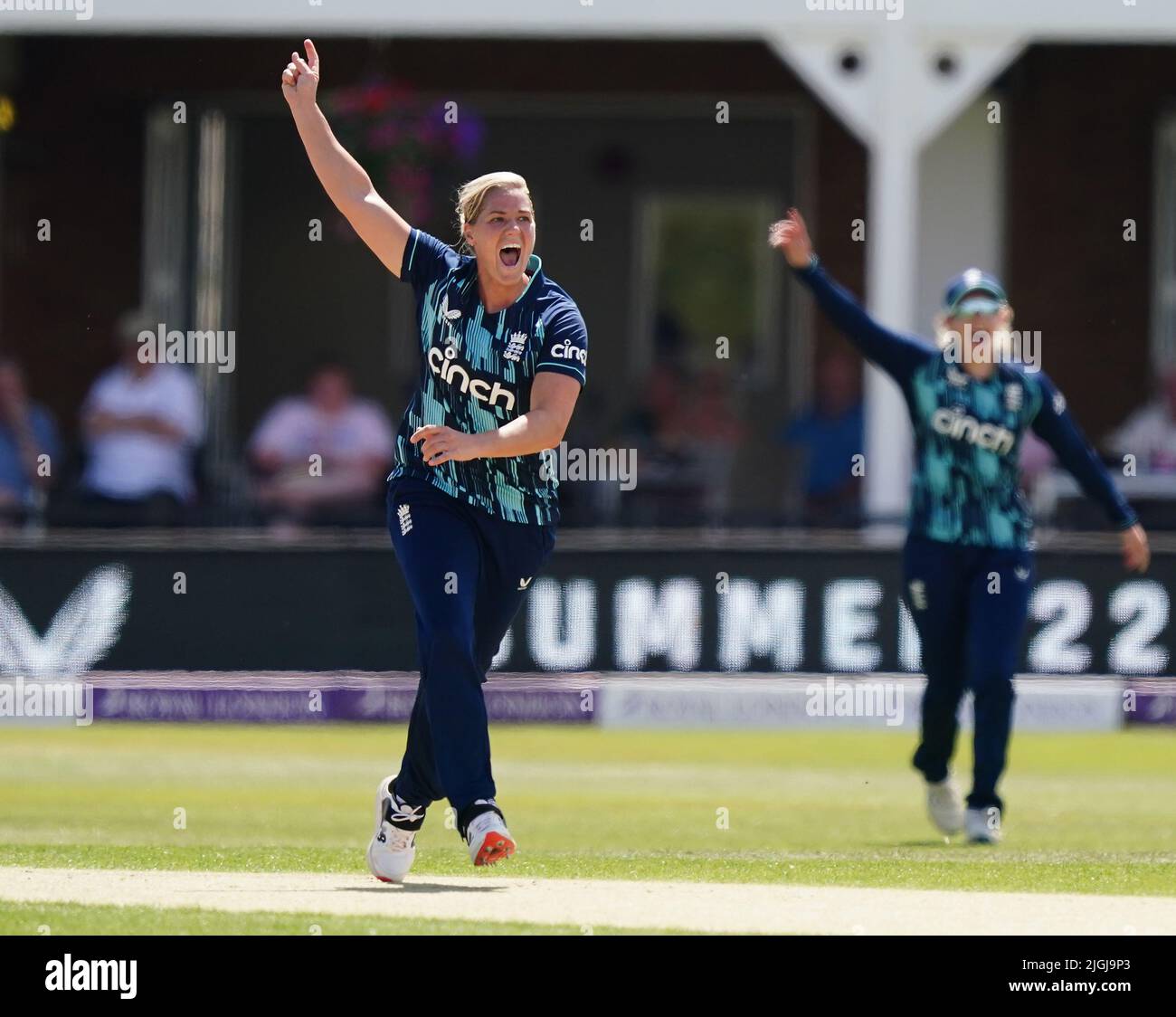 England's Katherine Brunt celebrates taking the wicket of South Africa ...