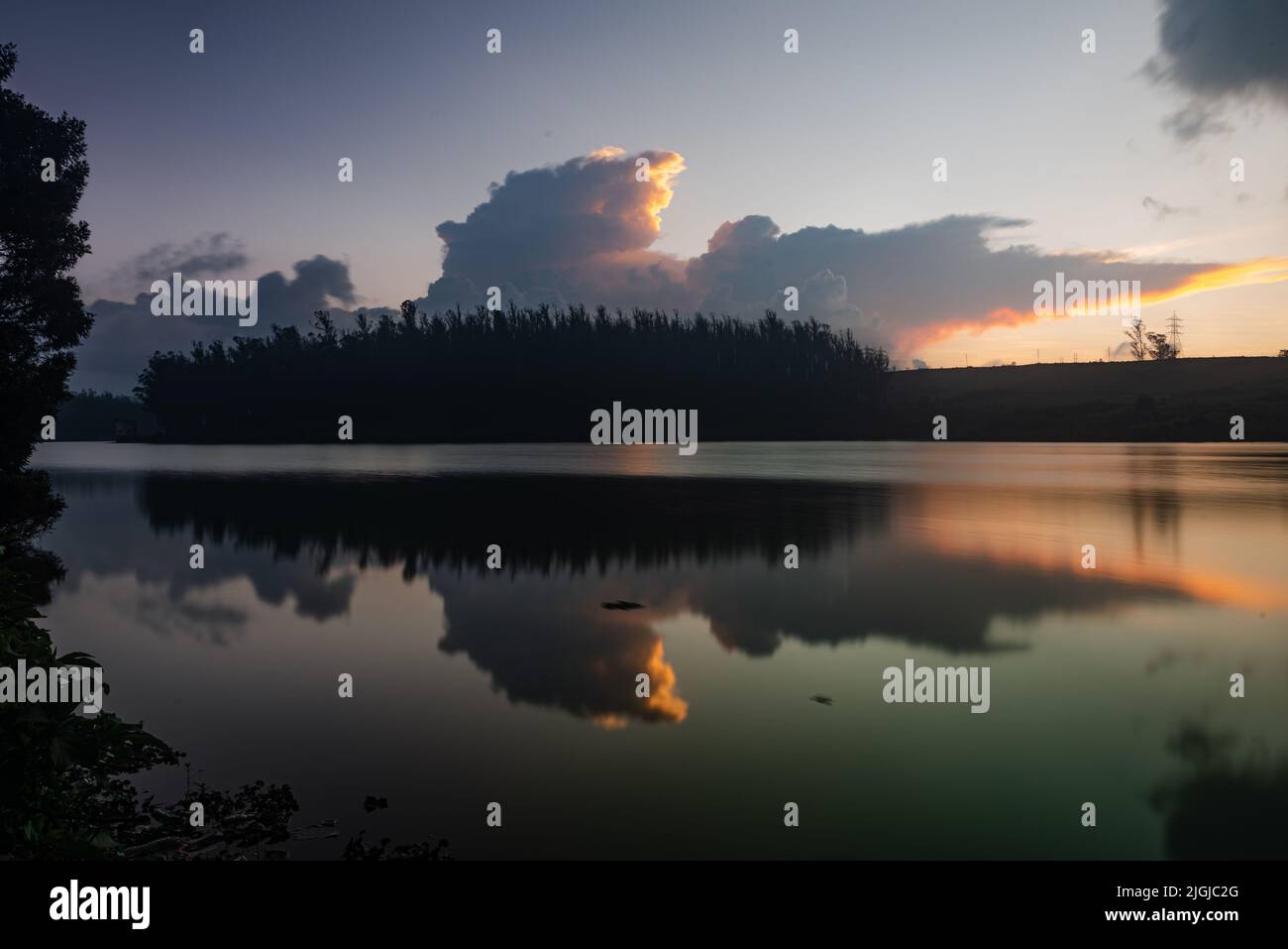 Wallpaper view hi-res stock photography and images - Alamy