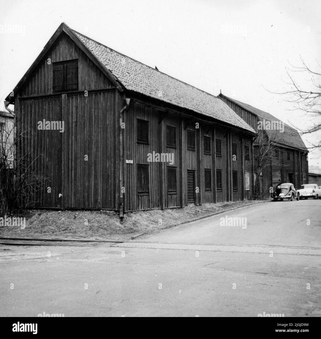 View neighborhood building municipal Black and White Stock Photos ...