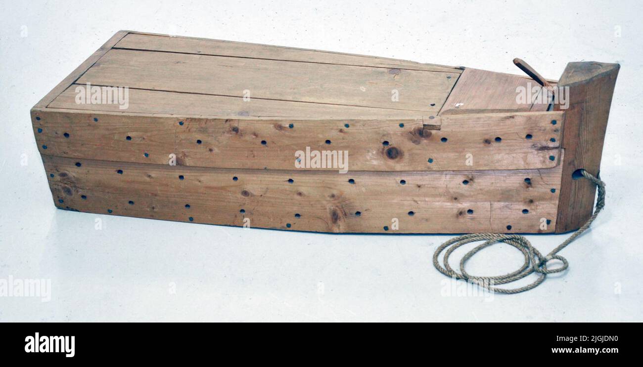 Sump Sump of wood for eel and bait. An anchor cut out in the fist. Has ...