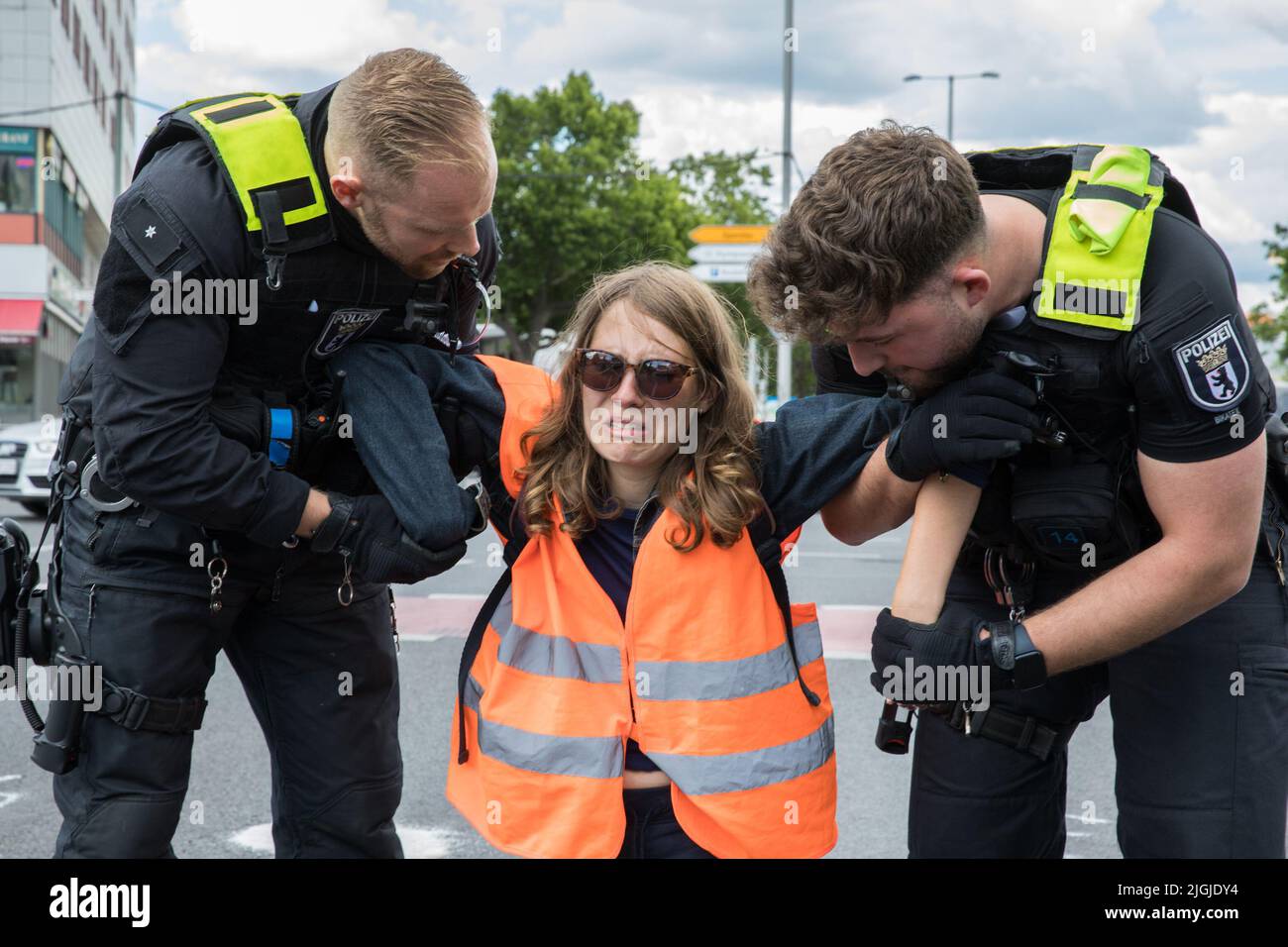 Climate activists from the Letzte Generation, Last Generation, movement ...