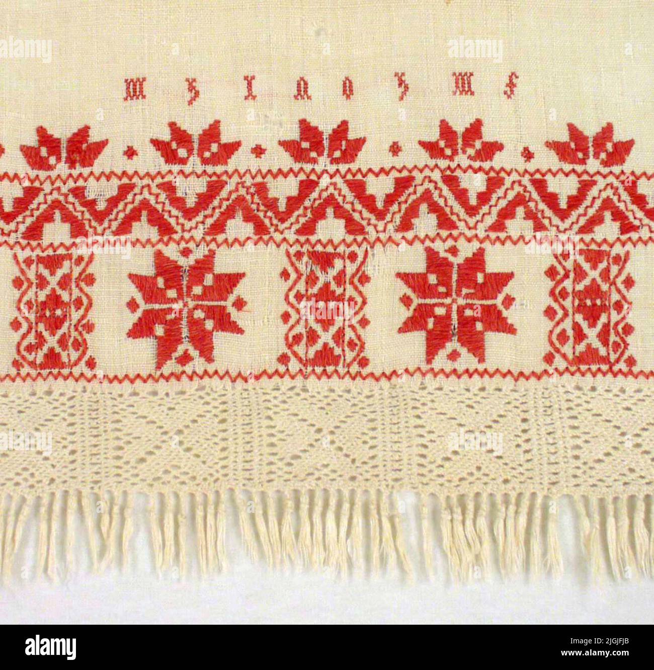 Hyllkläde Shelf cloth, embroidery with tickle. White scholars of the ...