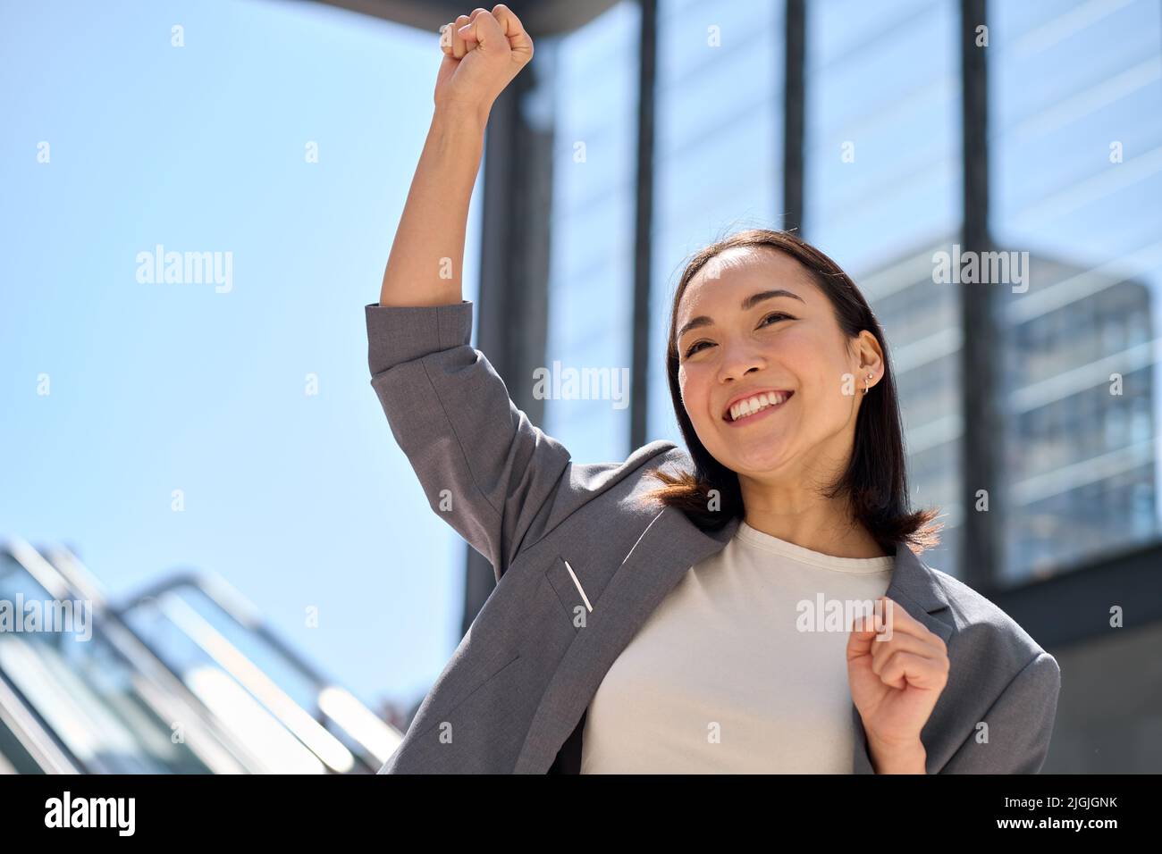 Business successful asian female hi-res stock photography and images ...