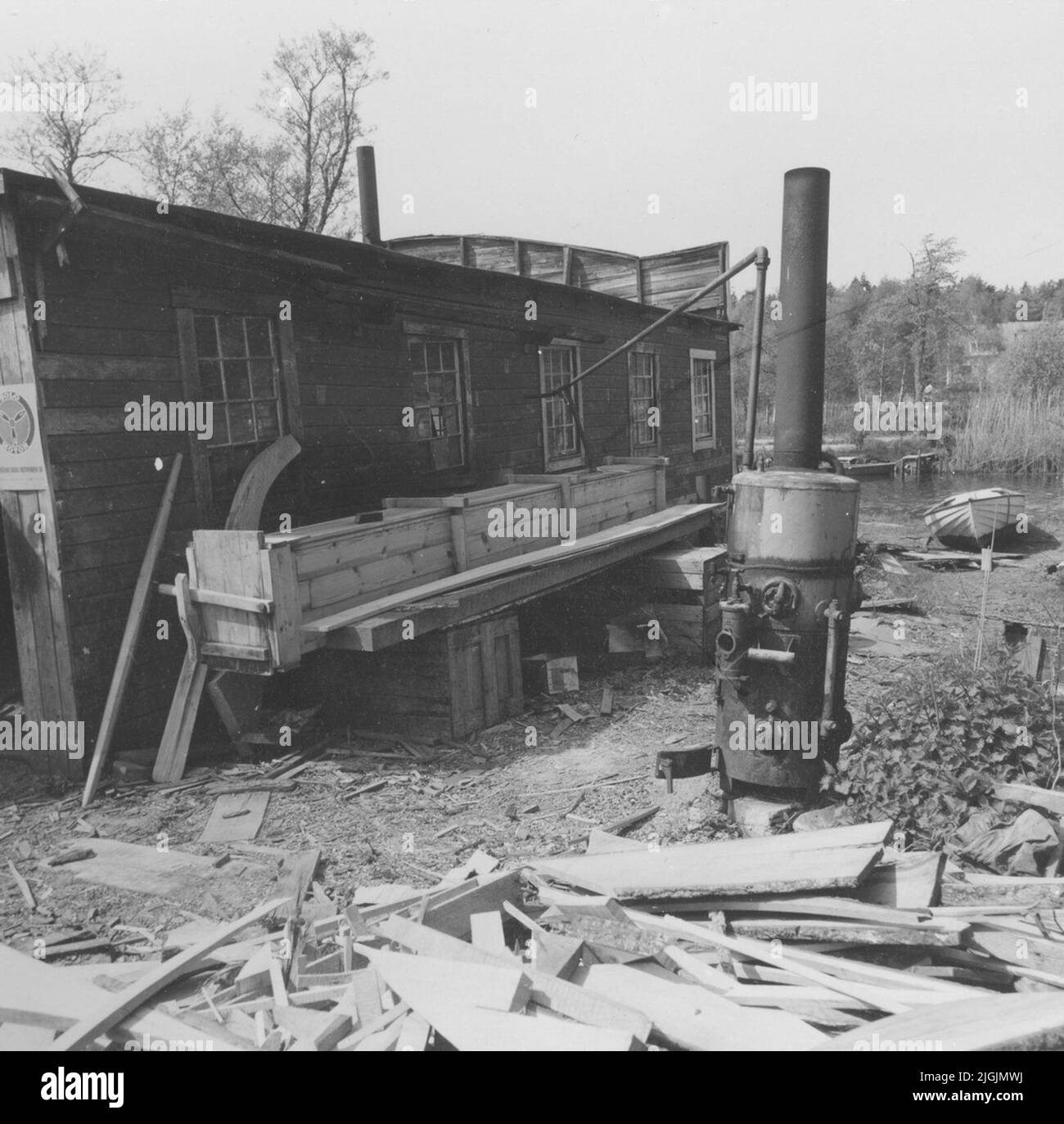 Båtbyggeri Basic boiler and boiler, east of the construction shed at ...