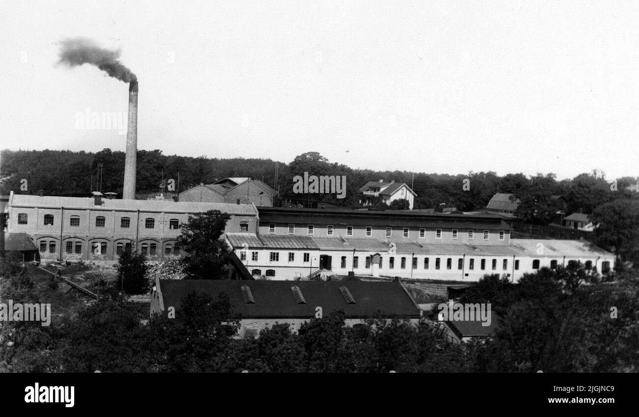 Plant paper mill Black and White Stock Photos & Images - Alamy