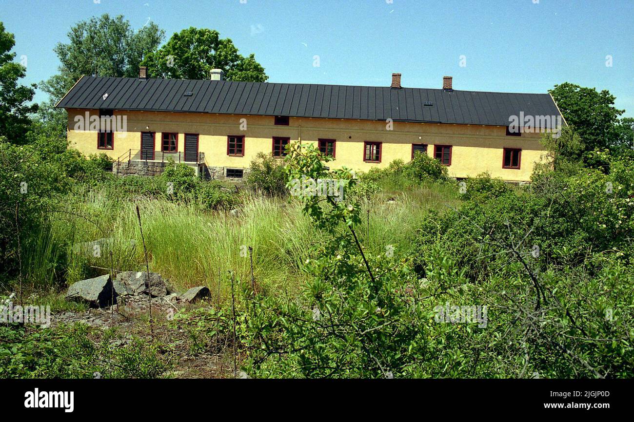 Stenindustri The Restening House "at the mansion as the stone bottom ...