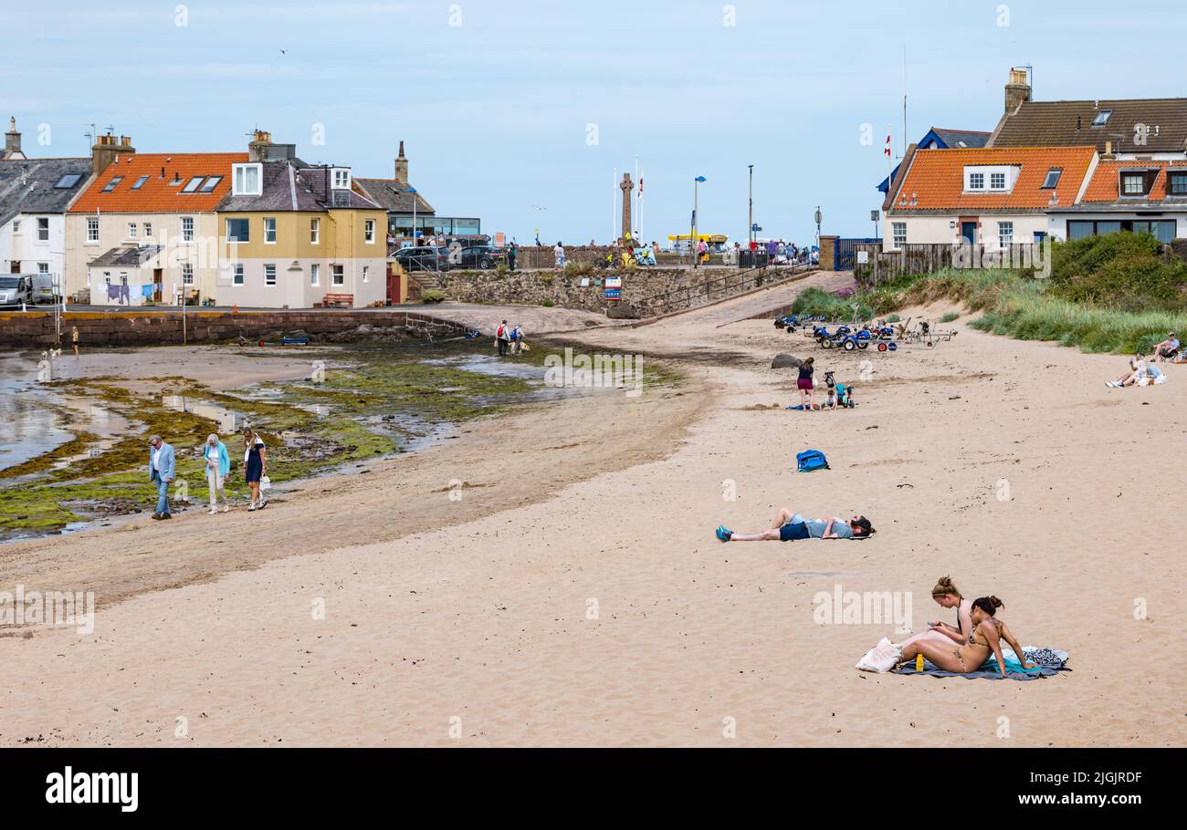 Woman sunbathing scotland hi-res stock photography and images - Alamy