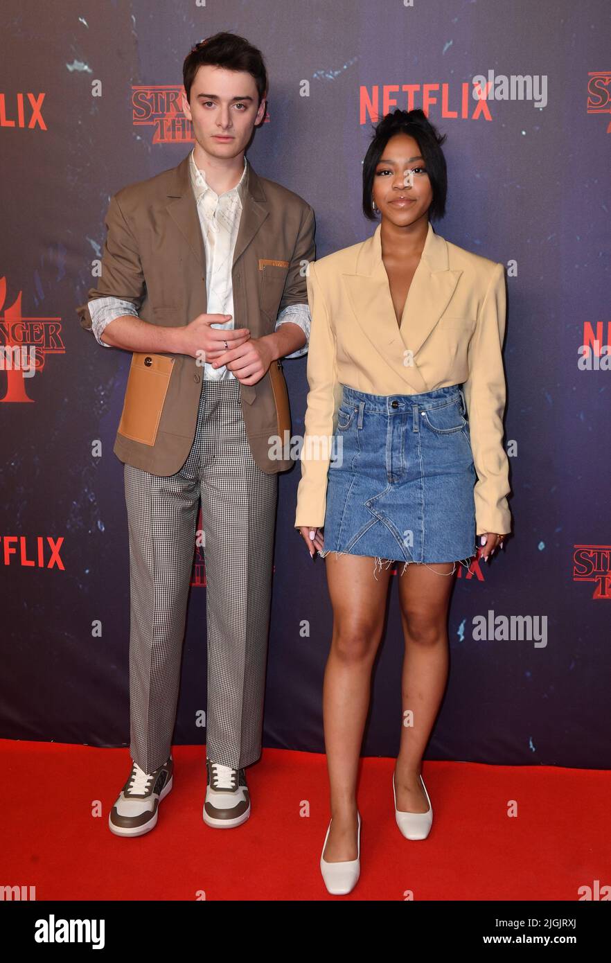 Max mayfield stranger things hi-res stock photography and images - Alamy