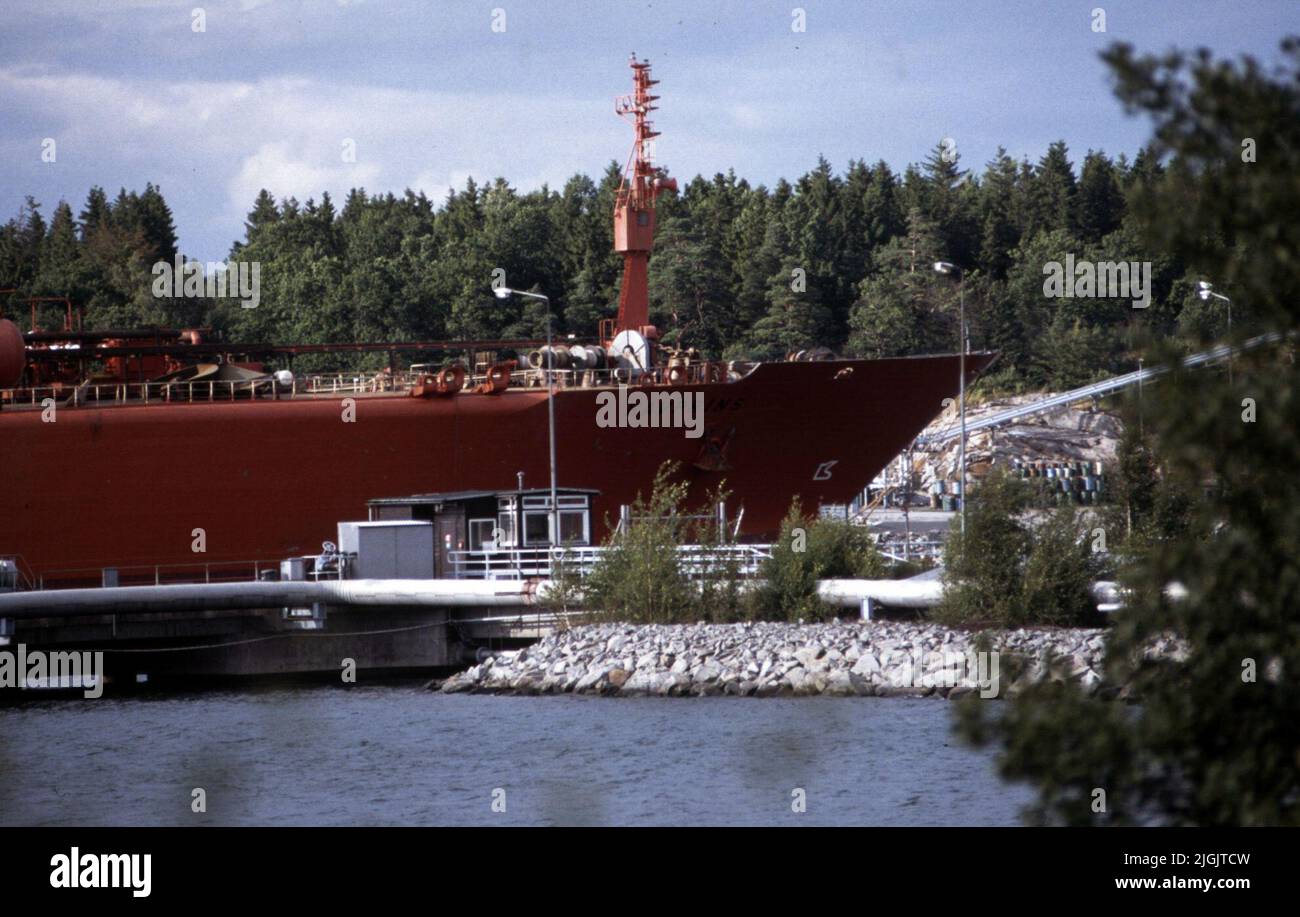 A large ship in Stilleryd's port Stock Photo - Alamy