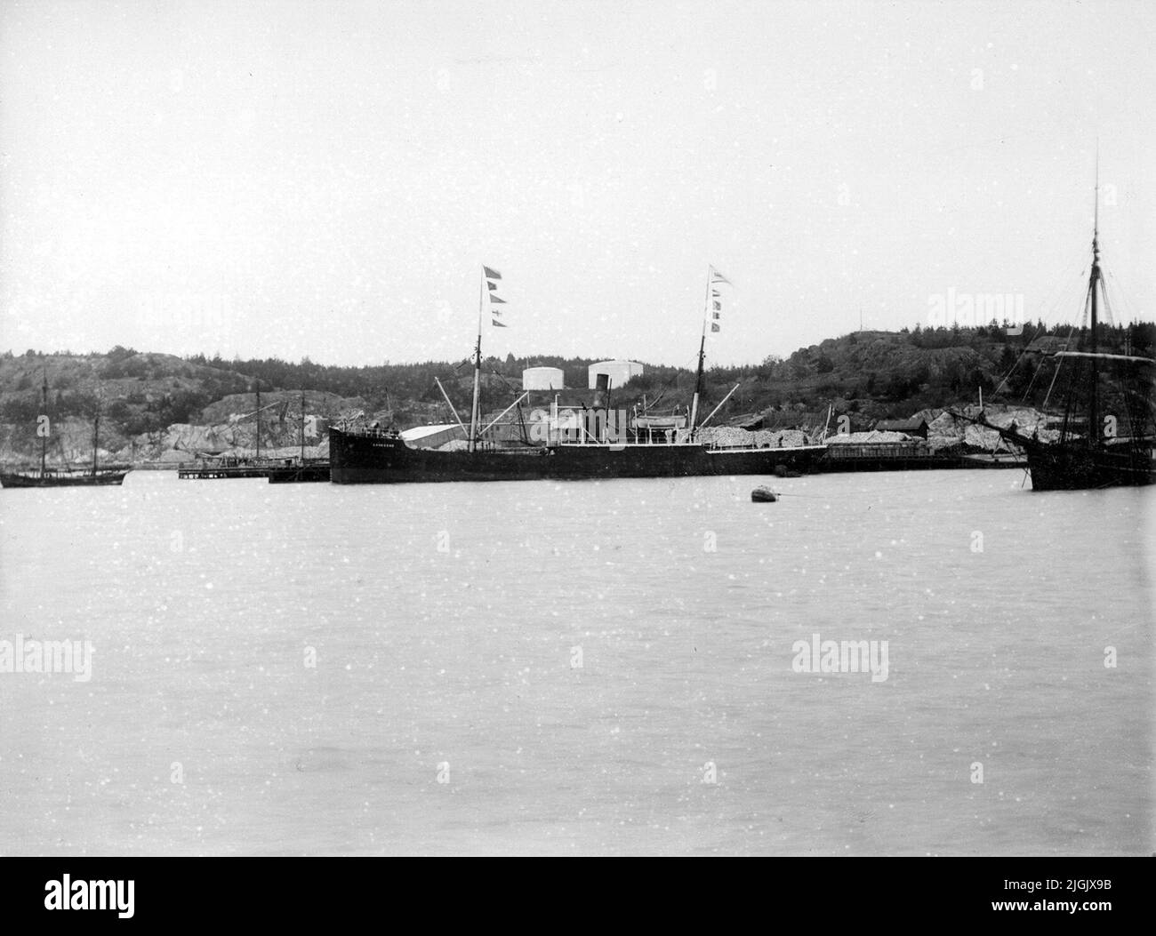 Fartyg Vessels outside Sternö's harbor in Karlshamn Stock Photo - Alamy