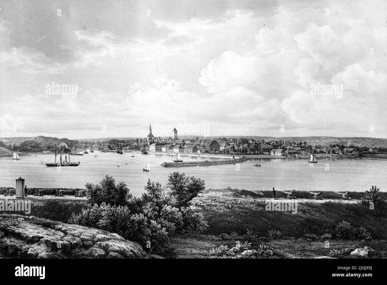 Stadsvy Panoramic views of Karlshamn with the harbor entrance Stock ...