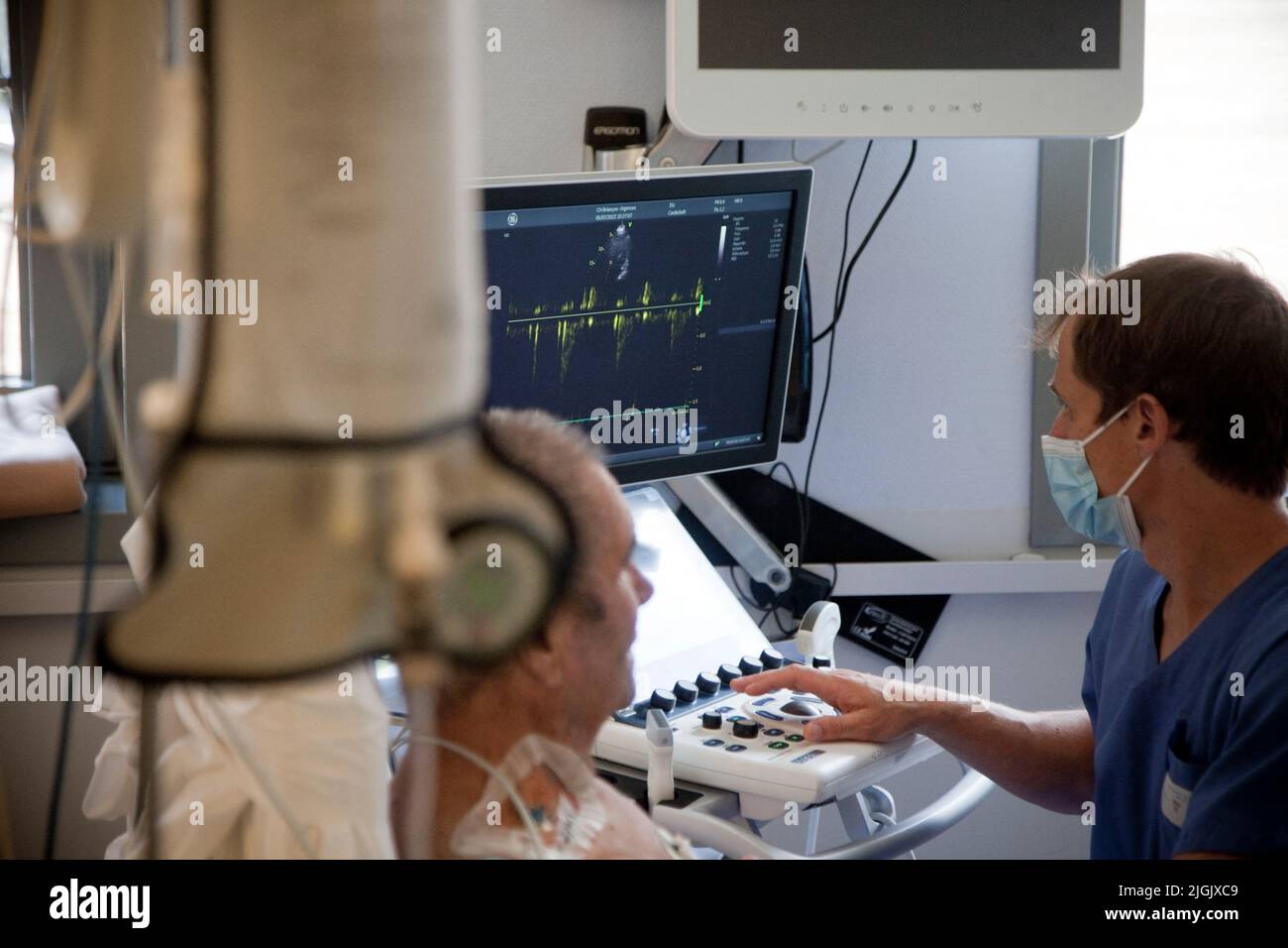 A doctor does an ultrasound of the bladder to a patient, Briancon ...