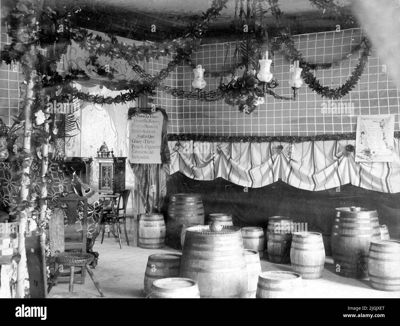 Basar The bazaar in the Freemason cellar on 8 & 9/3. The income came to ...