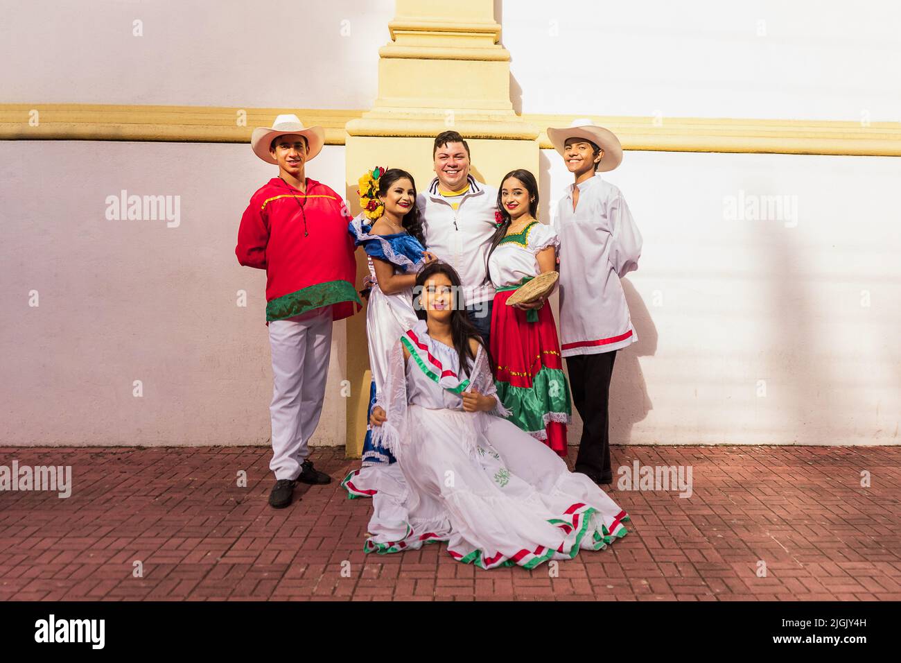 Traditional Honduran Clothing For Men