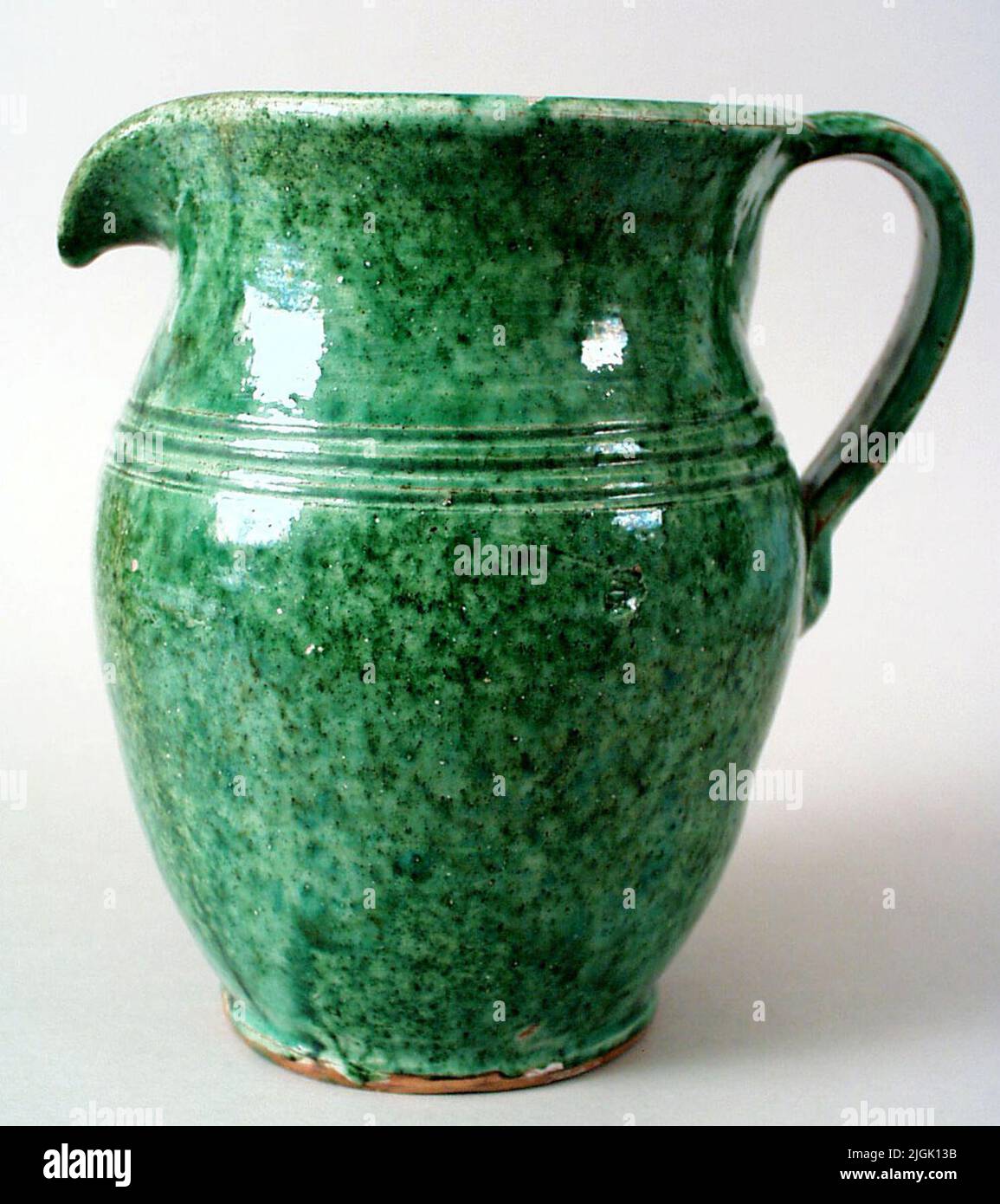 Kanna Redy goods, red cutter. Round slightly curved, snip and handle ...