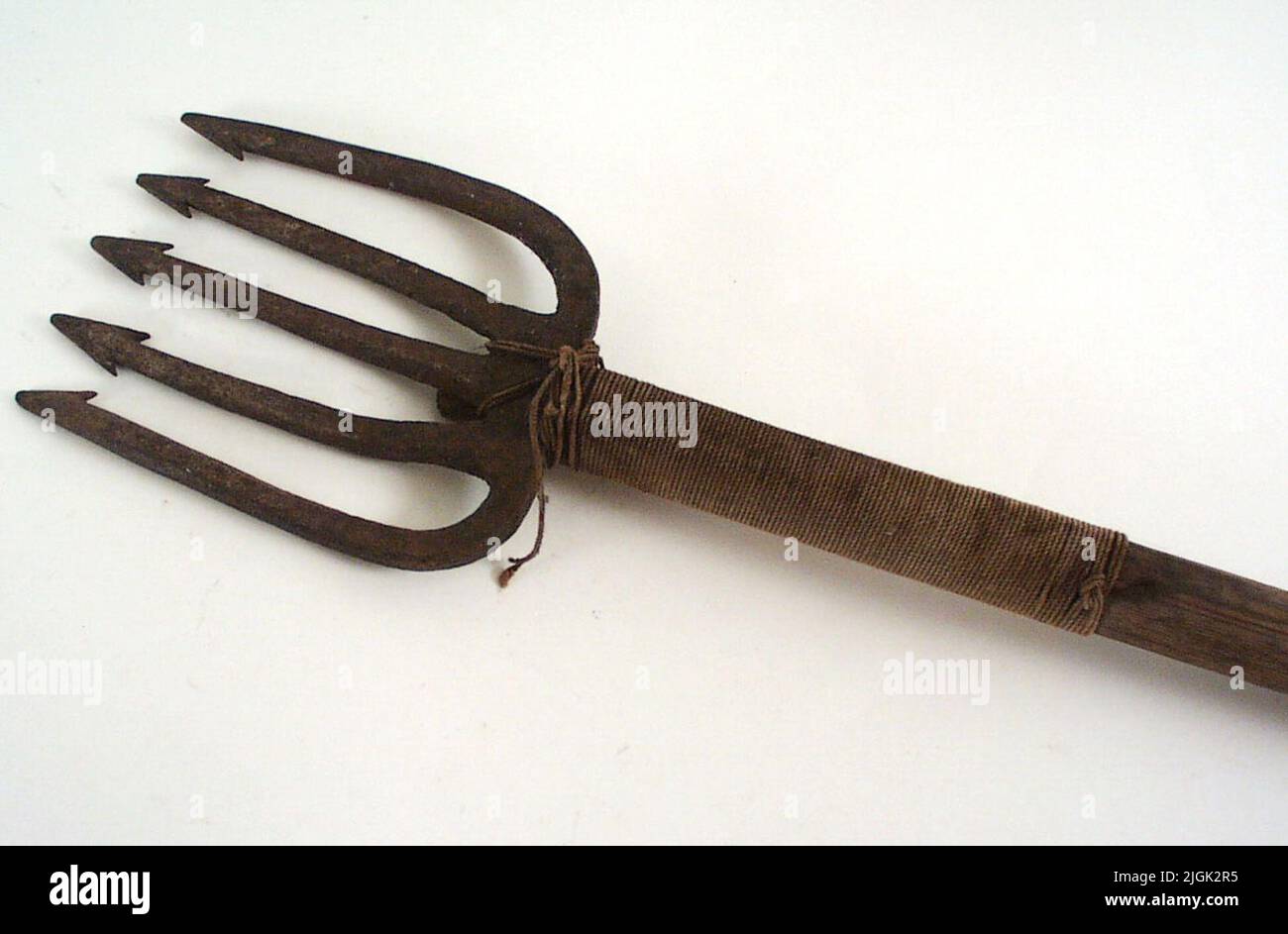 Bar sided hi-res stock photography and images - Alamy