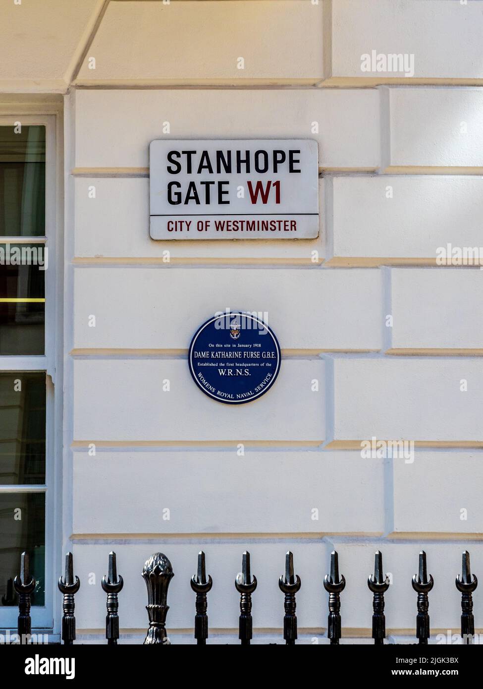 Wrns headquarters stanhope gate hi-res stock photography and images - Alamy