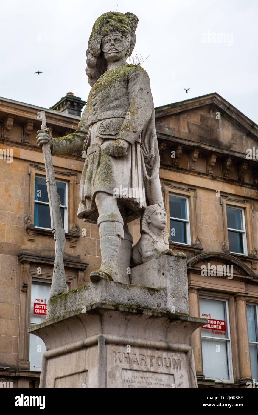 Inverness, Scotland - October 8th 2021: Cameron Highlanders Memorial in ...