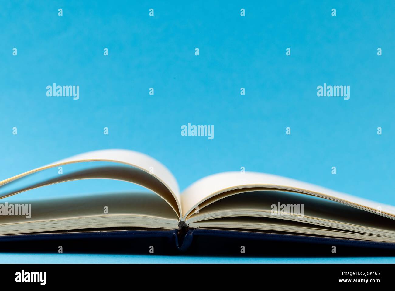 Book cover art hi-res stock photography and images - Alamy