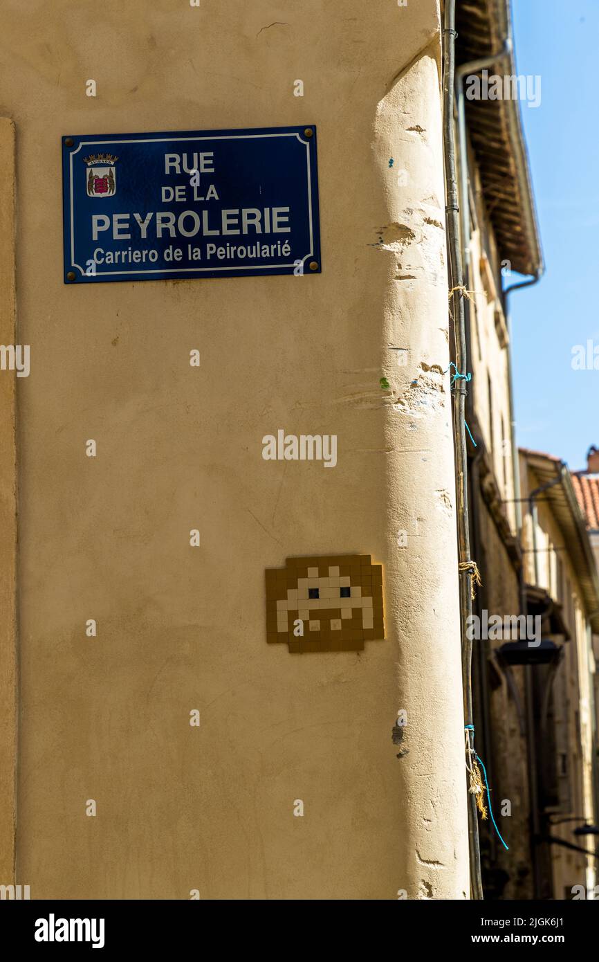 Space Invaders Avignon, France Stock Photo - Alamy