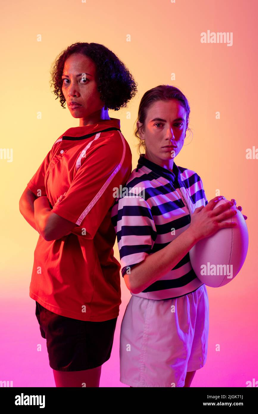 Female rugby players hi-res stock photography and images - Alamy