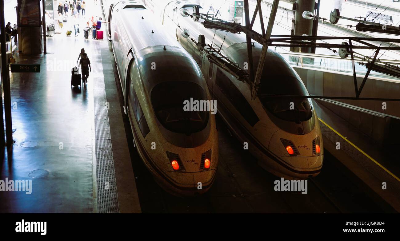 High speed trains hi-res stock photography and images - Alamy