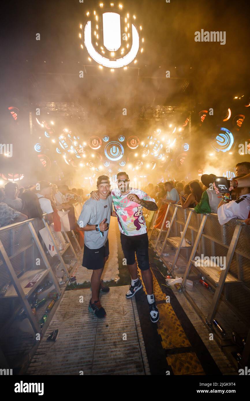 Dj timmy trumpet hi-res stock photography and images - Alamy