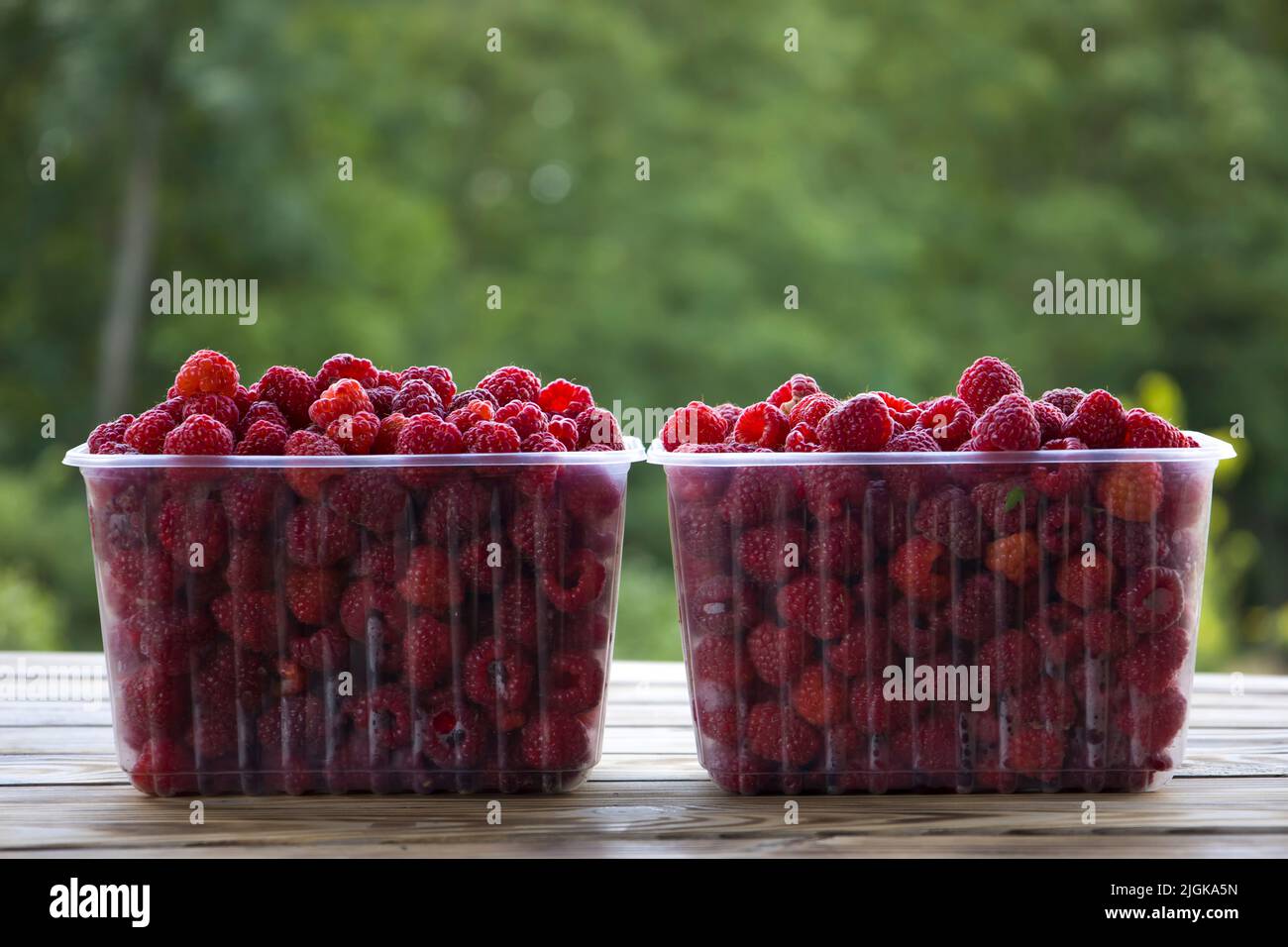 Fruit trays hi-res stock photography and images - Alamy