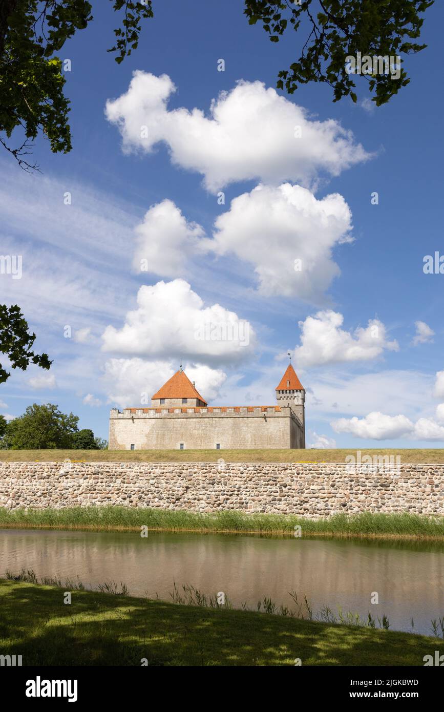 14th century building 1300s hi-res stock photography and images - Alamy