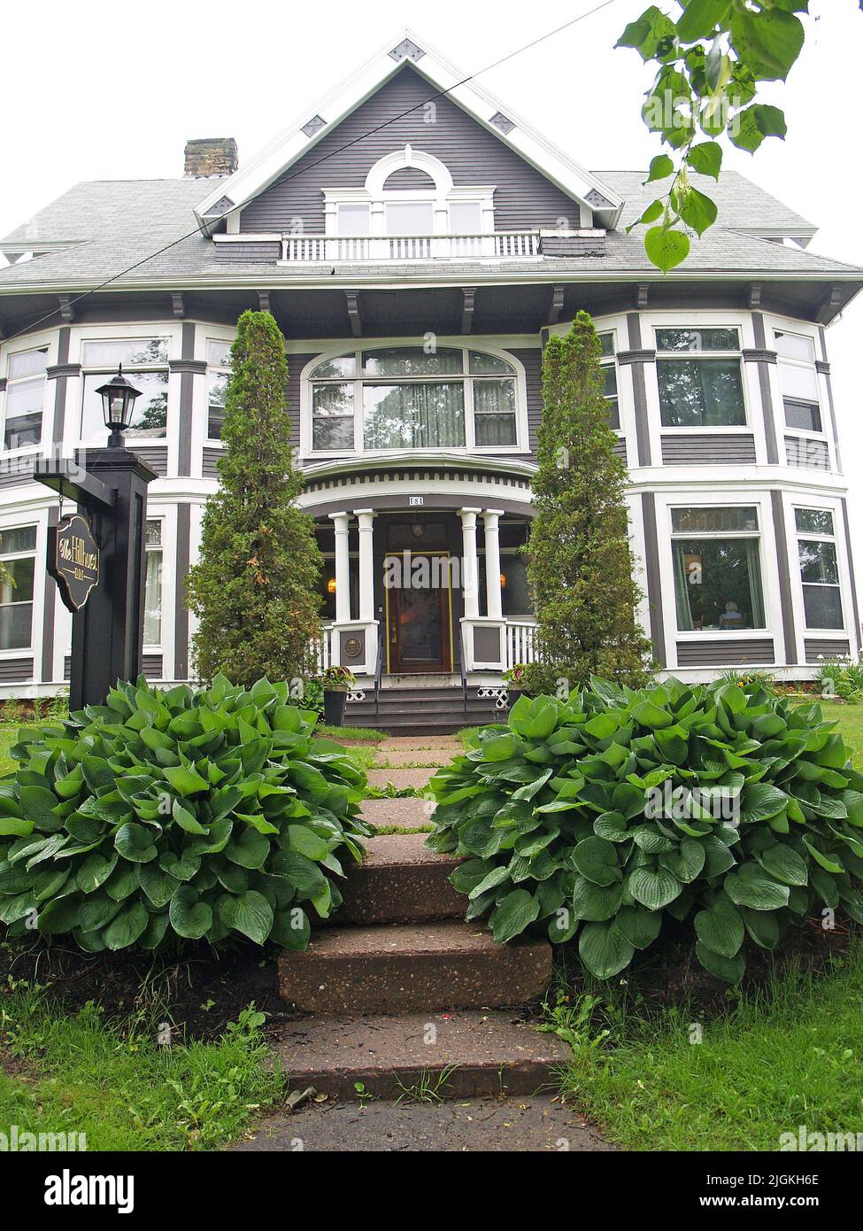 Hillhurst inn hi-res stock photography and images - Alamy