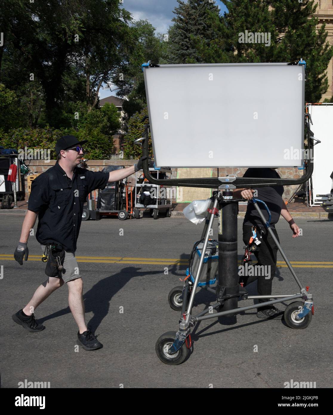 Film location crew hi-res stock photography and images - Alamy
