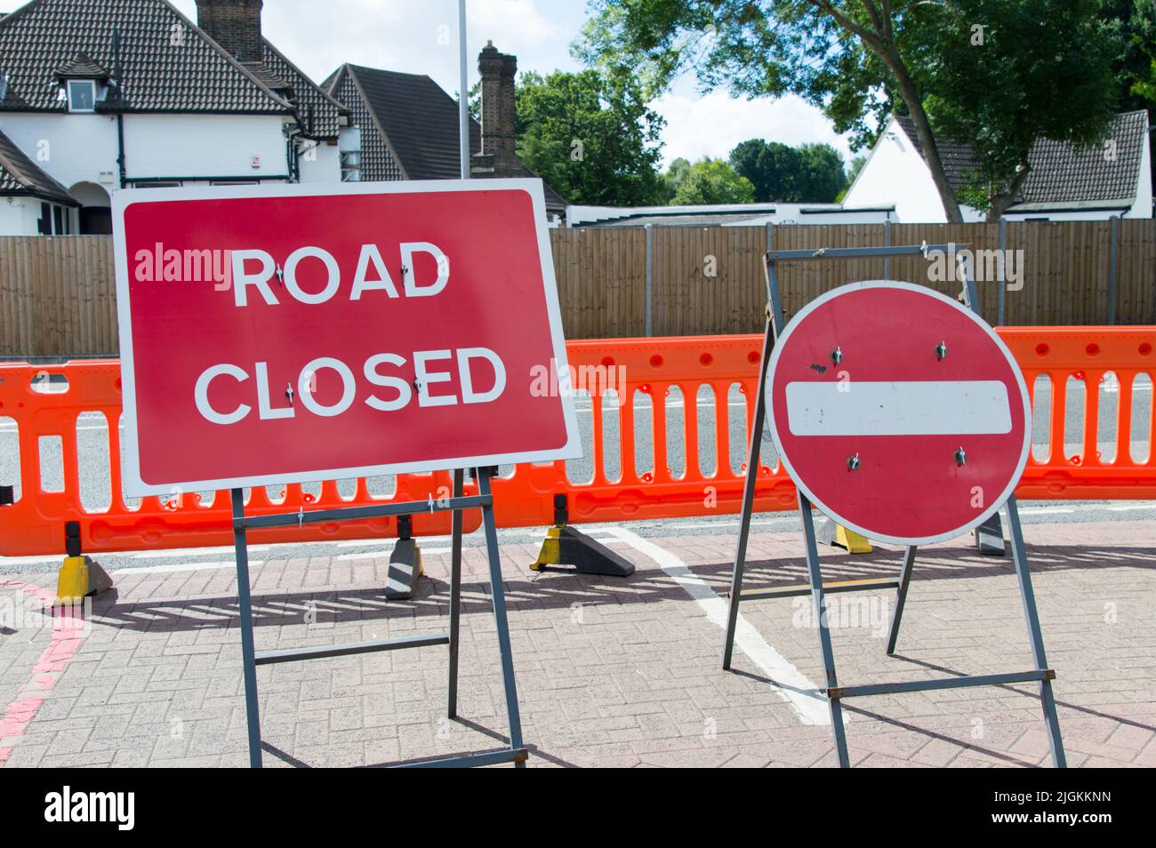 Road Closed and No entry boards at the road junction Stock Photo - Alamy
