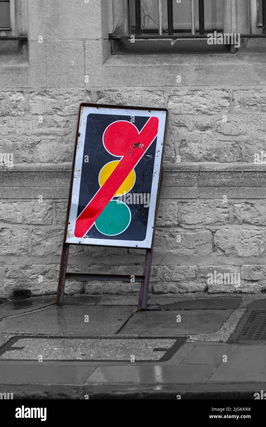 Traffic lights out of action not working sign at Oxford, Oxfordshire UK ...