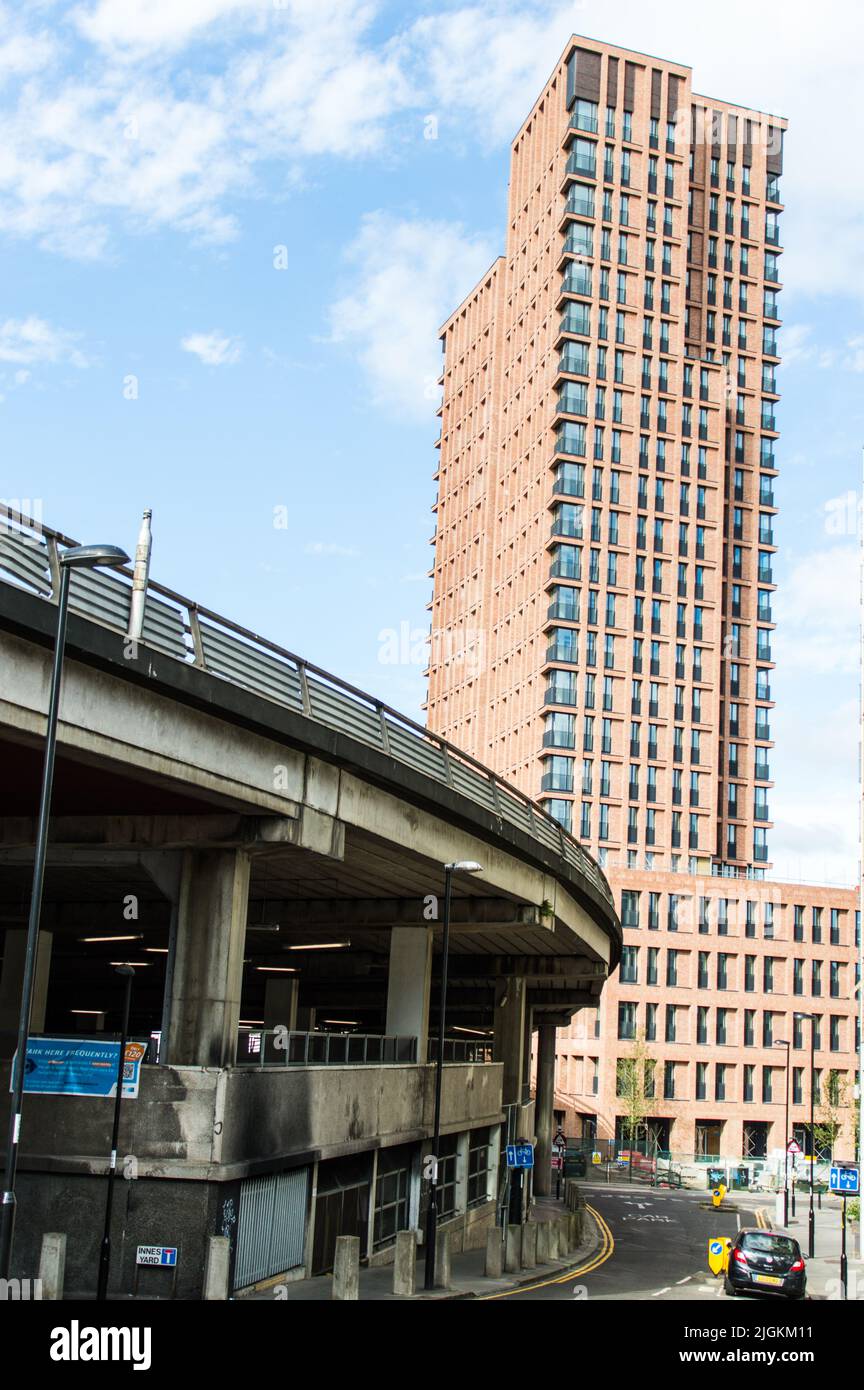 Croydon overpass hi-res stock photography and images - Alamy