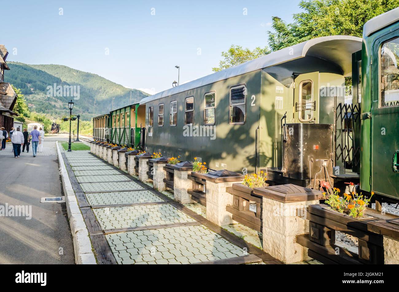 Journey in Sarganska Osmica , Shargan eight - Serbia - travel ...