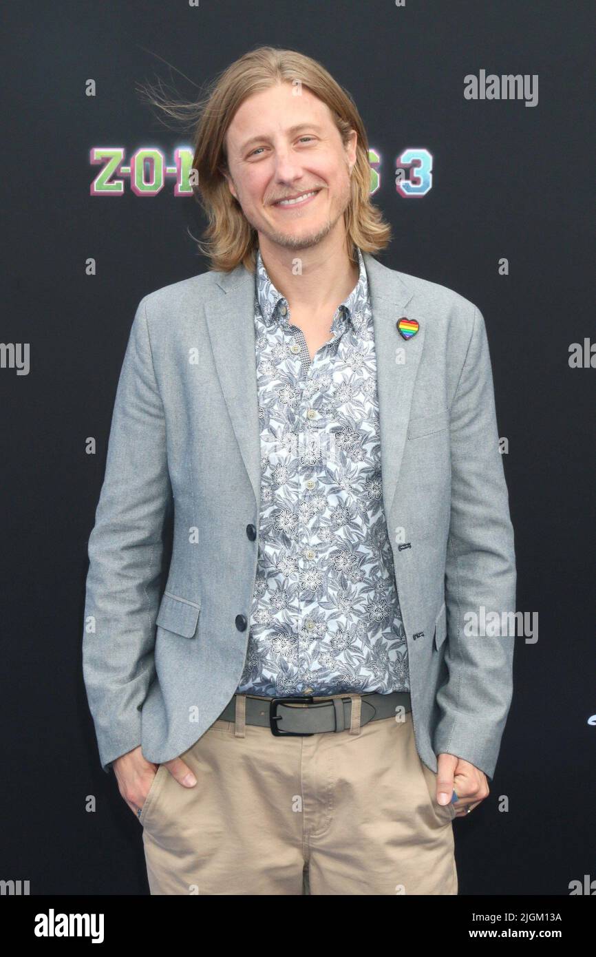 Santa Monica, CA. 9th July, 2022. Scott Turner Schofield at arrivals ...