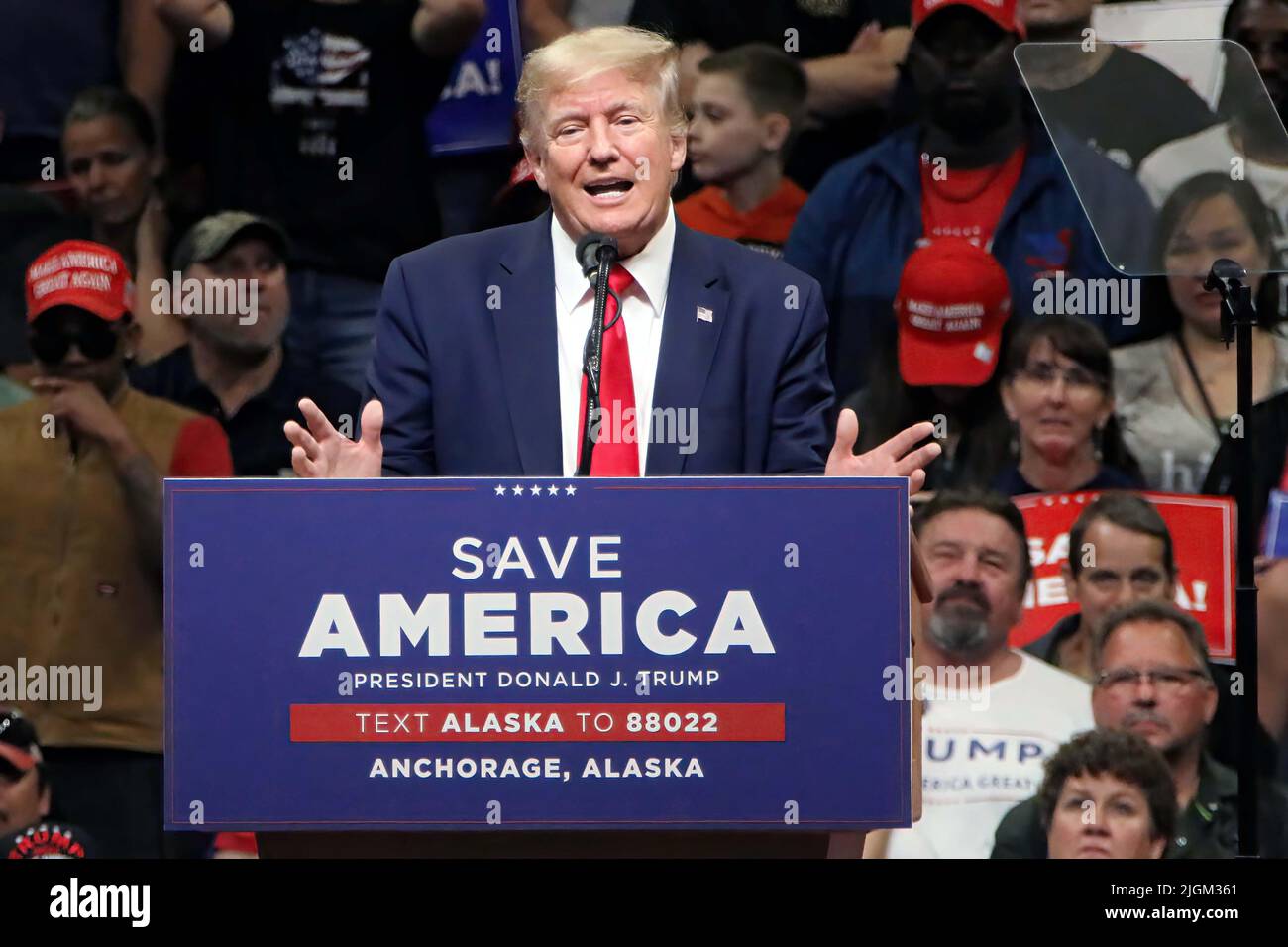 Anchorage, Alaska, USA. 9th July, 2022. DONALD TRUMP addresses the ...