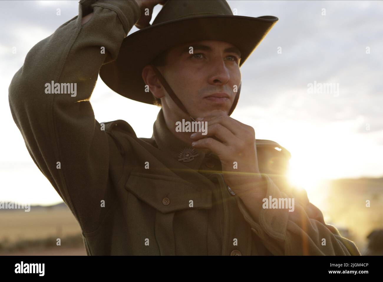JAI COURTNEY, THE WATER DIVINER, 2014 Stock Photo - Alamy