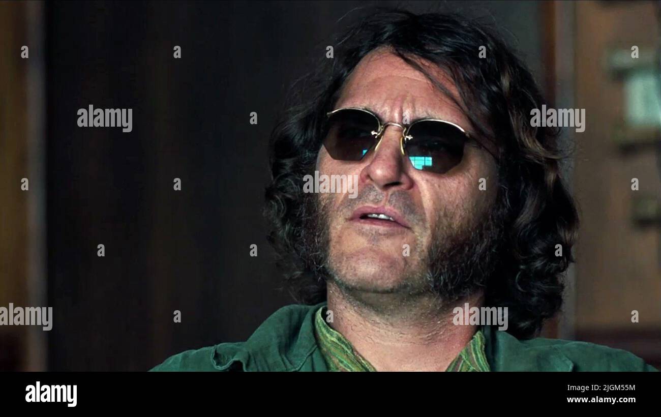 Joaquin phoenix inherent vice hi-res stock photography and images - Alamy