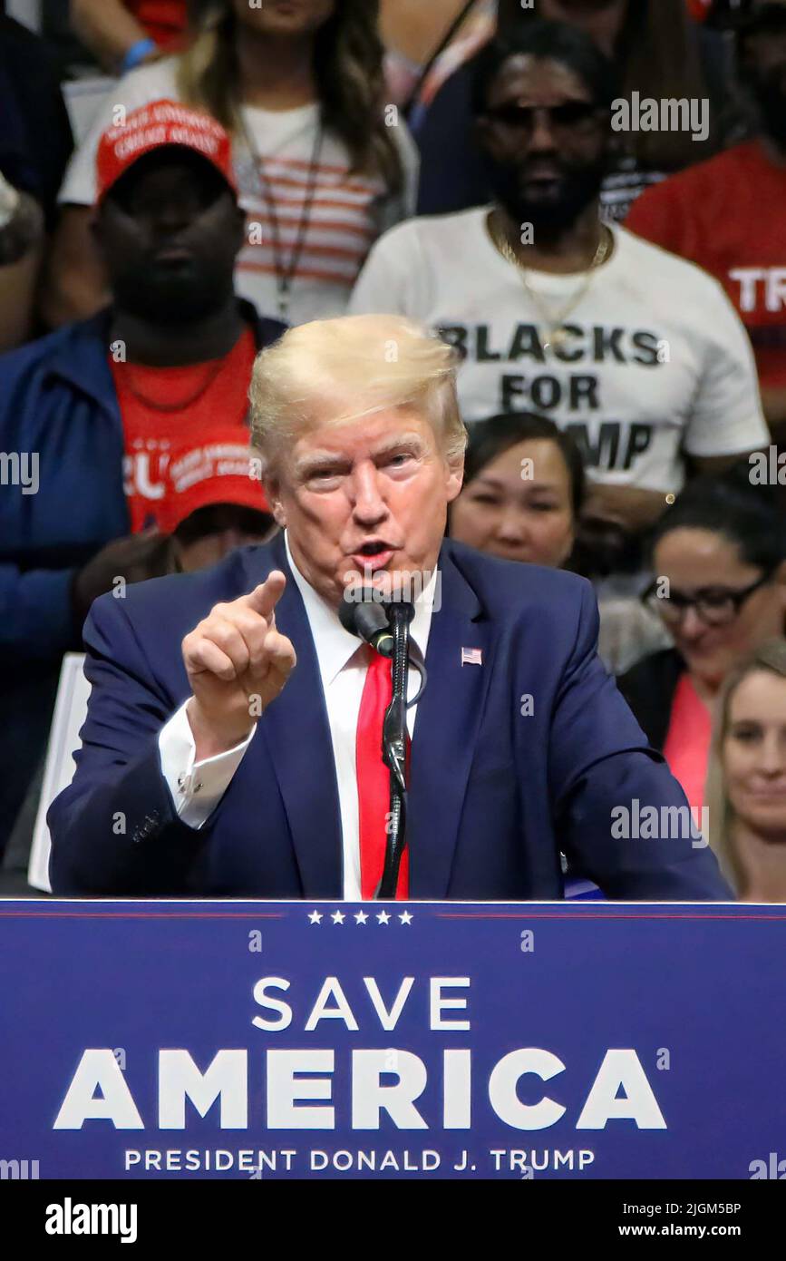 Anchorage, Alaska, USA. 9th July, 2022. DONALD TRUMP addresses the ...