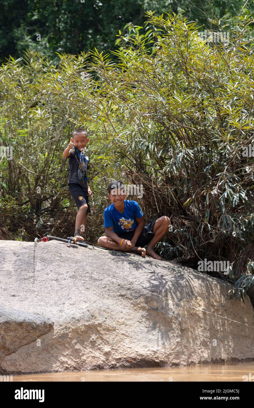 Children on the voyage hi-res stock photography and images - Alamy