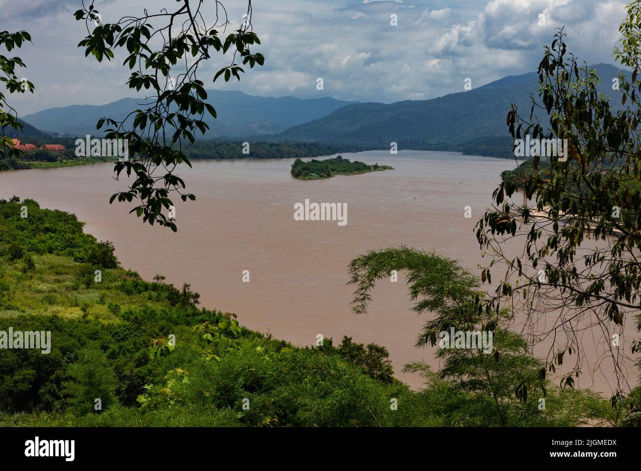 The GOLDEN TRIANGLE is where Thailand, Burma and Laos meet at the ...