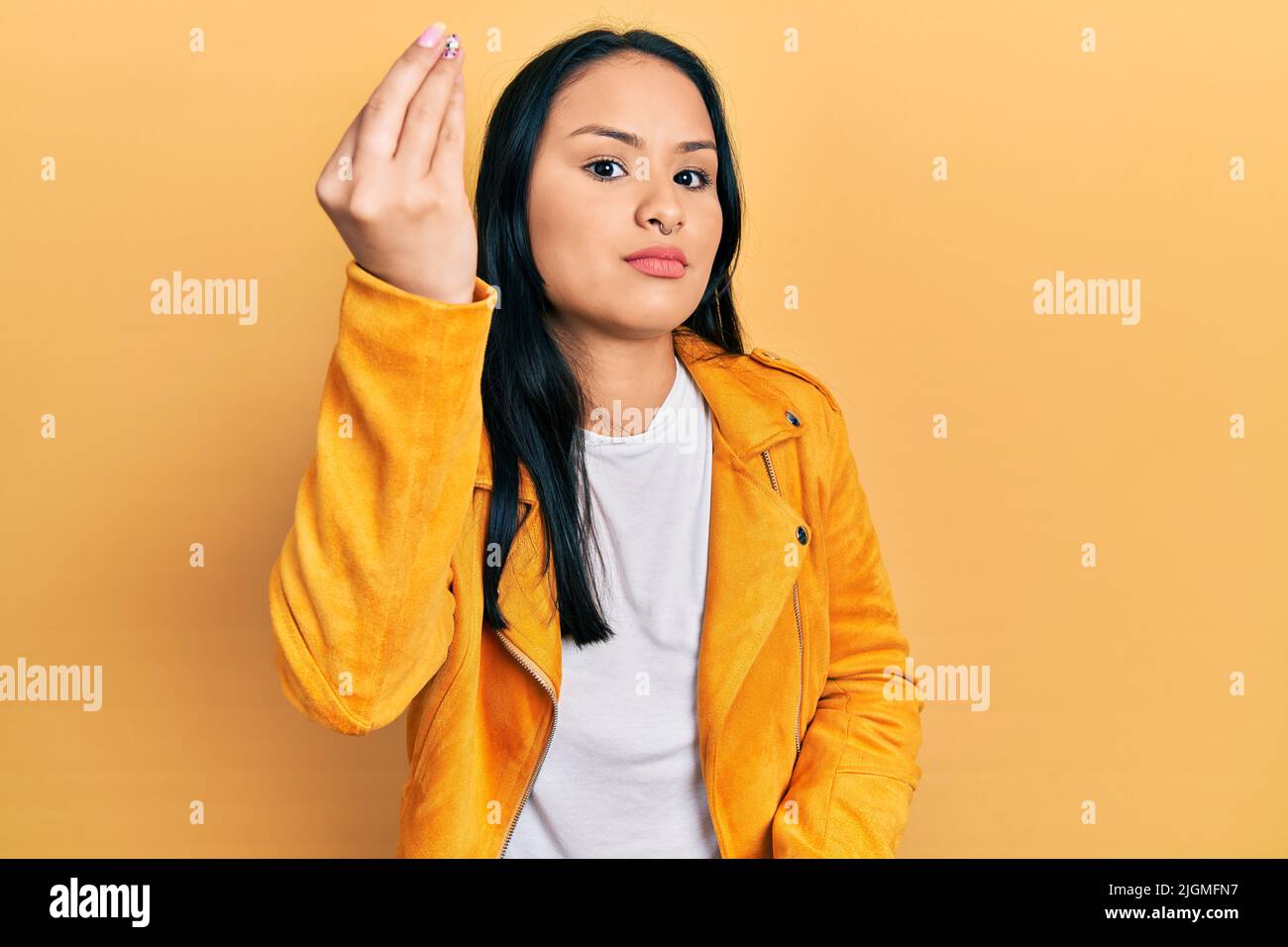 Italy hand gesture nose hi-res stock photography and images - Alamy