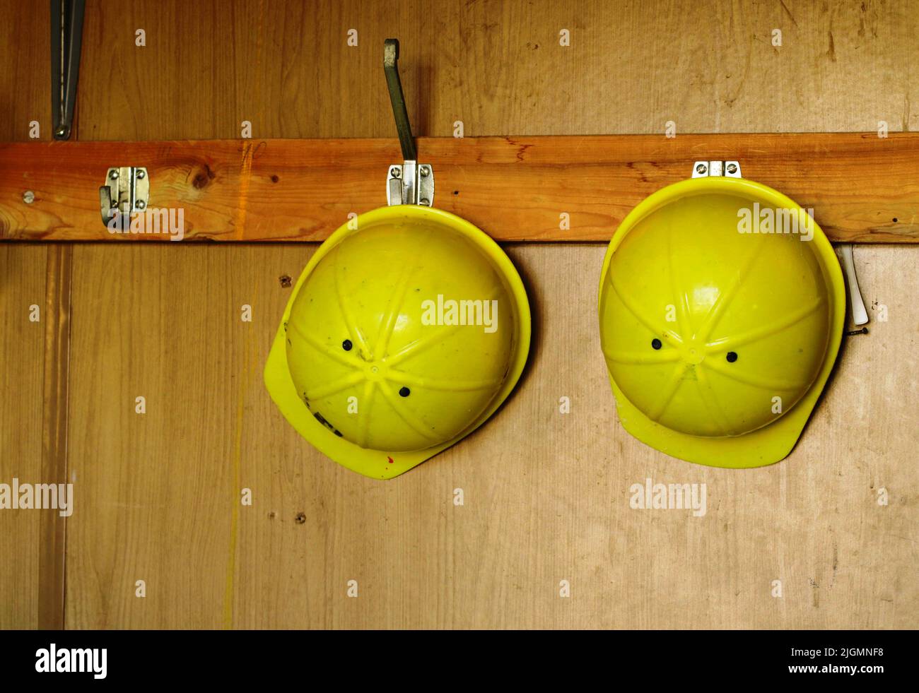 Construction cap hi-res stock photography and images - Alamy