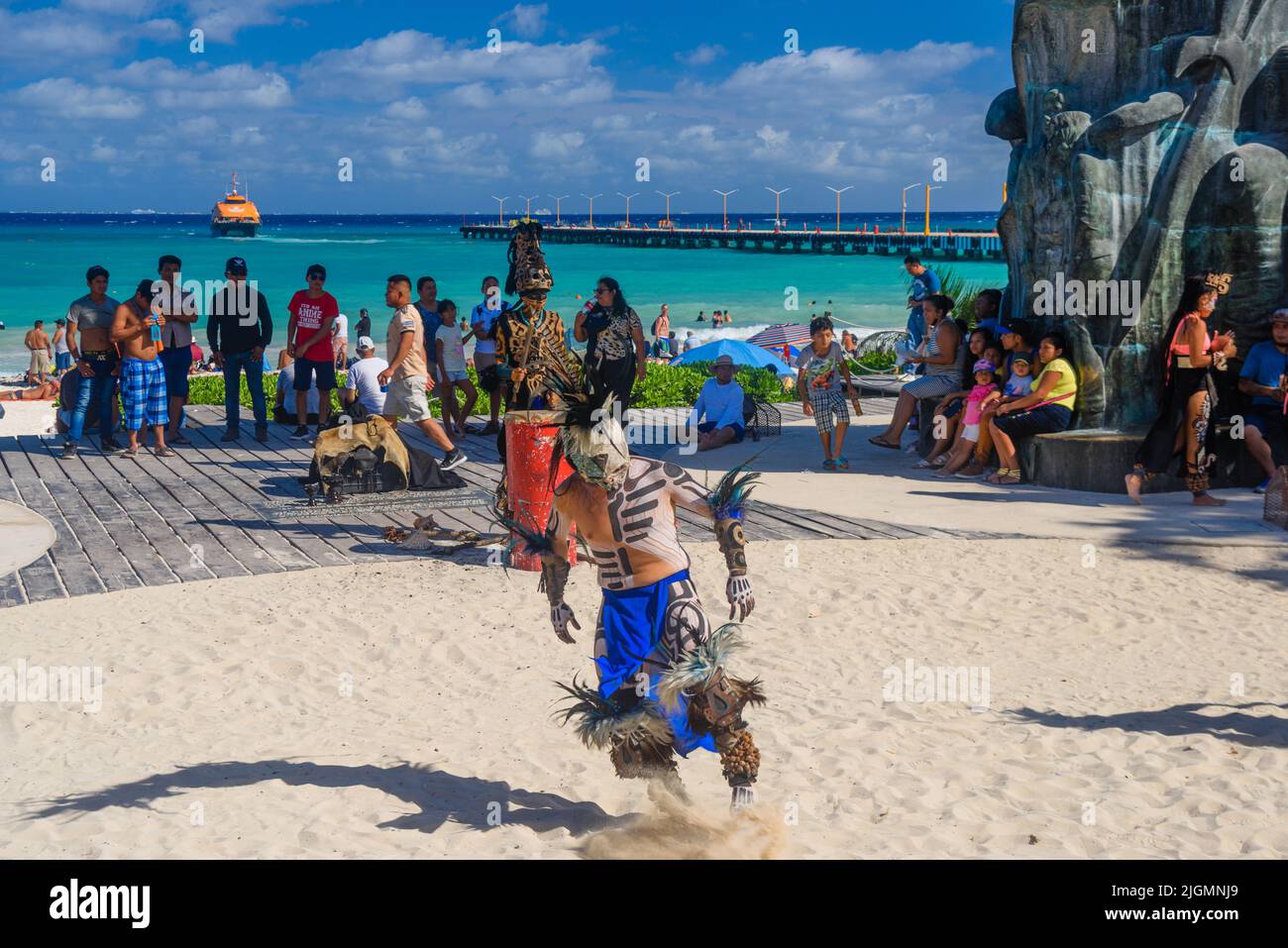 Dancing maya indians in Playa del Carmen, Yukatan, Mexico Stock Photo ...