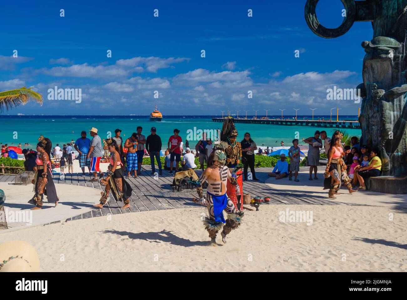 Dancing maya indians in Playa del Carmen, Yukatan, Mexico Stock Photo ...