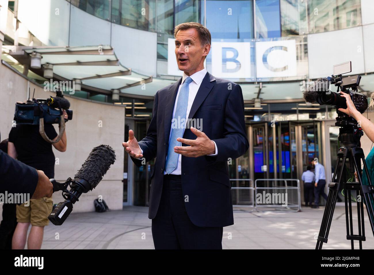 London, UK. 10th July, 2022. Jeremy Hunt is interviewed for Sophie ...