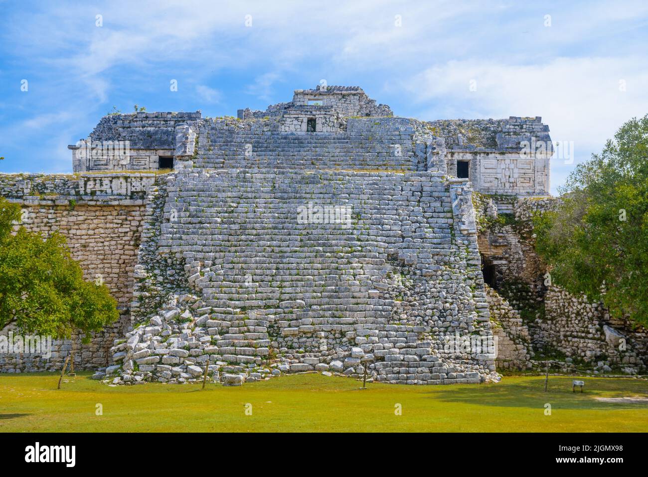 Worship Mayan churches Elaborate structures for worship to the god of ...