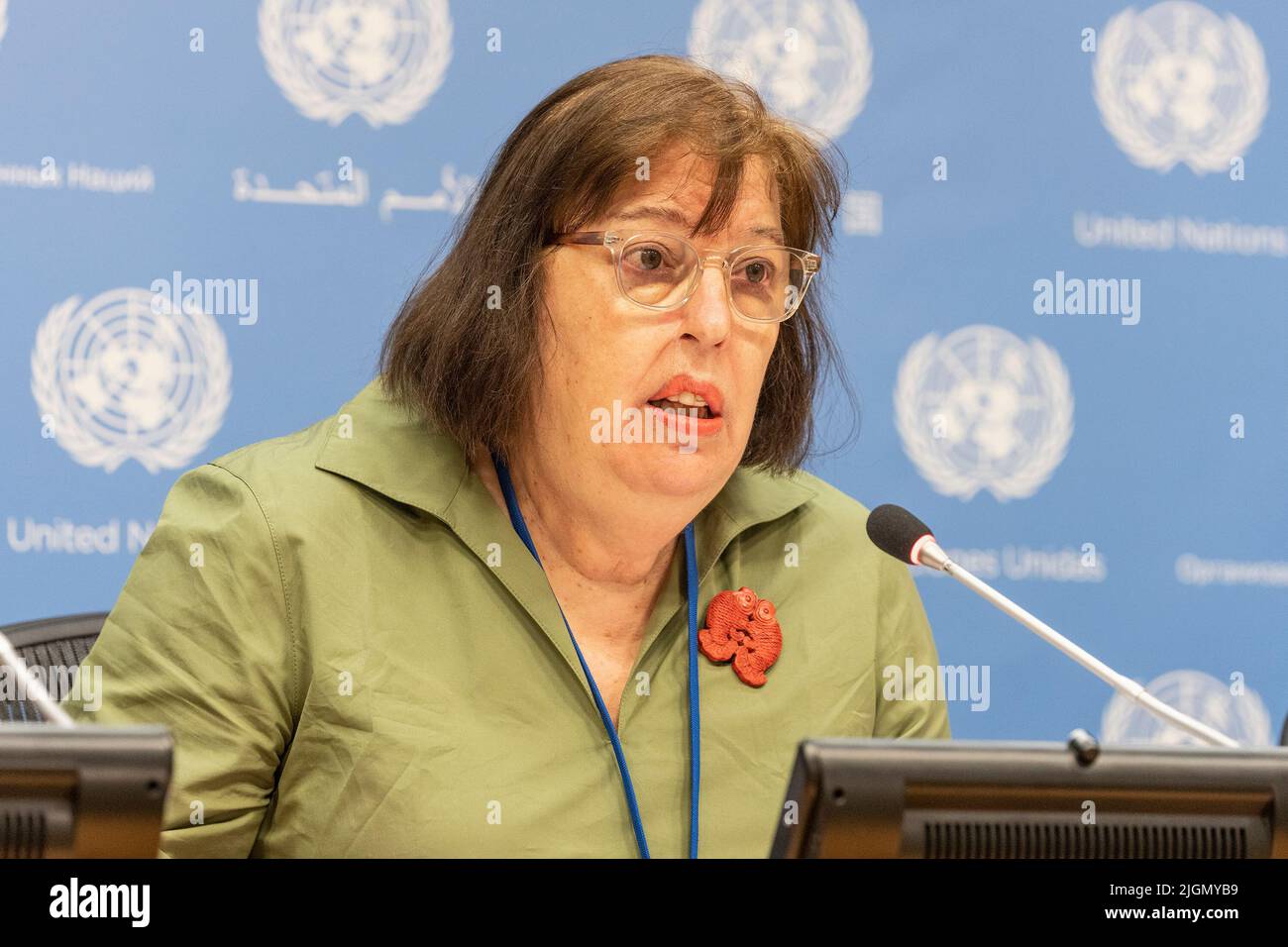 Virginia gamba hi-res stock photography and images - Alamy